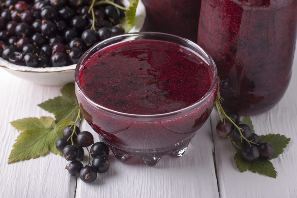 Ako skladovať a čo najlepšie spracovať čerstvé ríbezle | Urob si sám