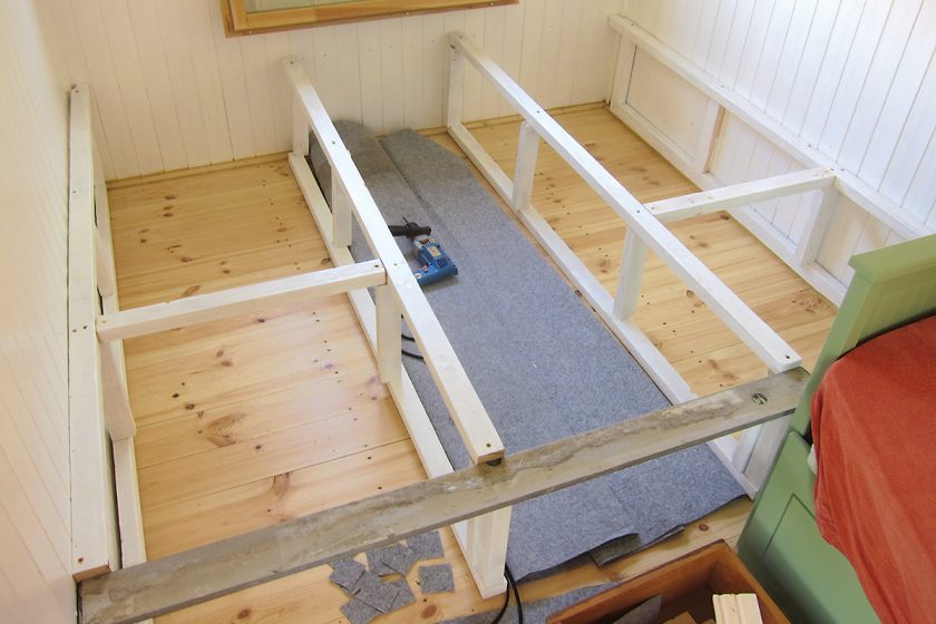 Postup: Veľké spacie pódium | Urob si sám