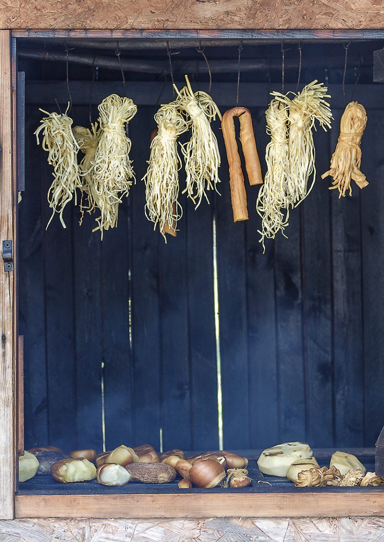 Ako údiť syry? S týmto receptom to zvládnete aj vy! | Urob si sám