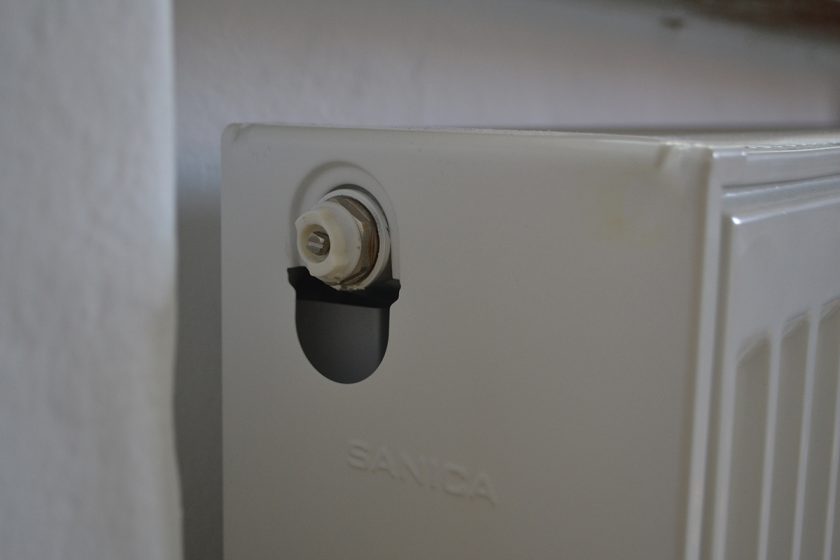 Ako správne odvzdušniť radiátor a čo k tomu budete potrebovať